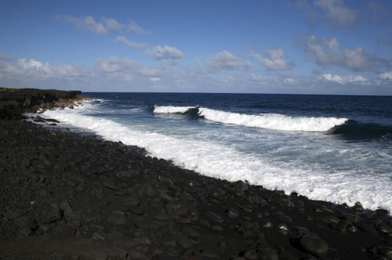 Kalapana, new black sand beach. - Arnott's Lodging & Adventures